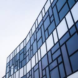 Qu’est-ce qu’un mur-rideau?